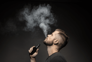 What Happens When You Vape for the First Time: Immediate Effects and ...